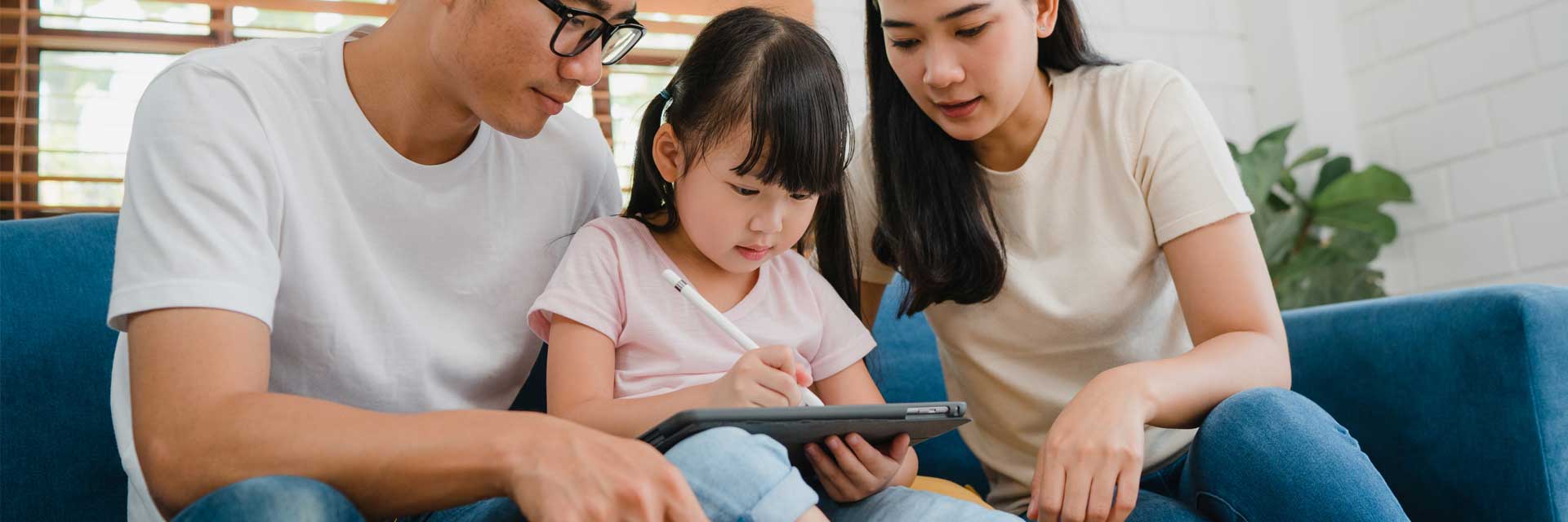 8 Tips For Filipino Parents on Embracing Online Education In 2021
